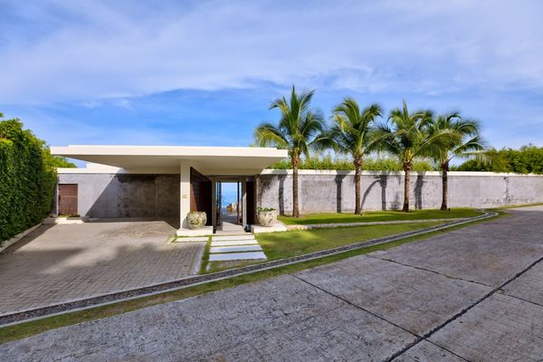 Villa Natha • Chaweng, Koh Samui, Thailand